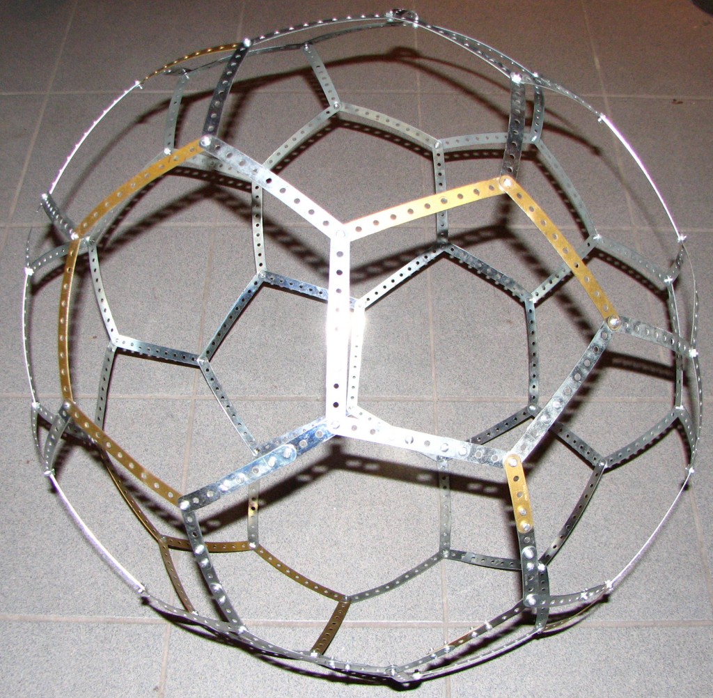 Meccano_C60_-_the_discovery_of_fullerenes | Chem-Station Int. Ed.